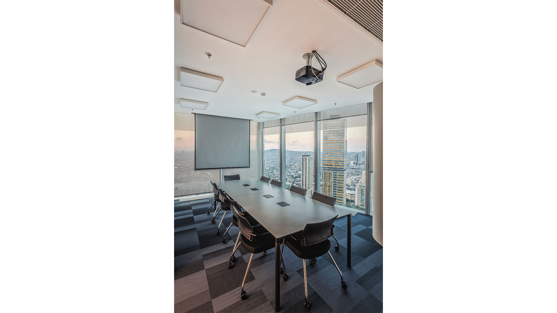 Rönesans Tower Lighting Project | Turkey Lighting Solutions